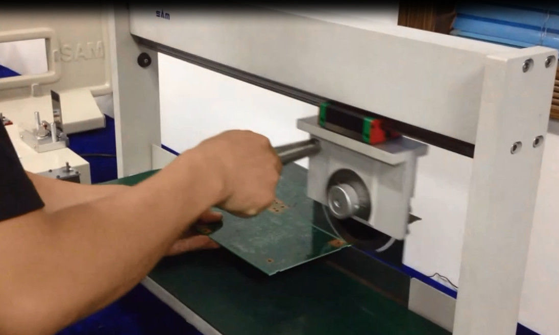 700mm 1000mm 1500mm PCB Depaneling Machine , Manual Circuit Board Cutter